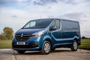 Renault Trafic Review Heycar